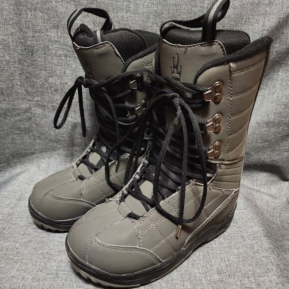 BFD | Shoes | Junior Size 6 Bfd Gray 0gm Thinsulate Snowboard Boots ...